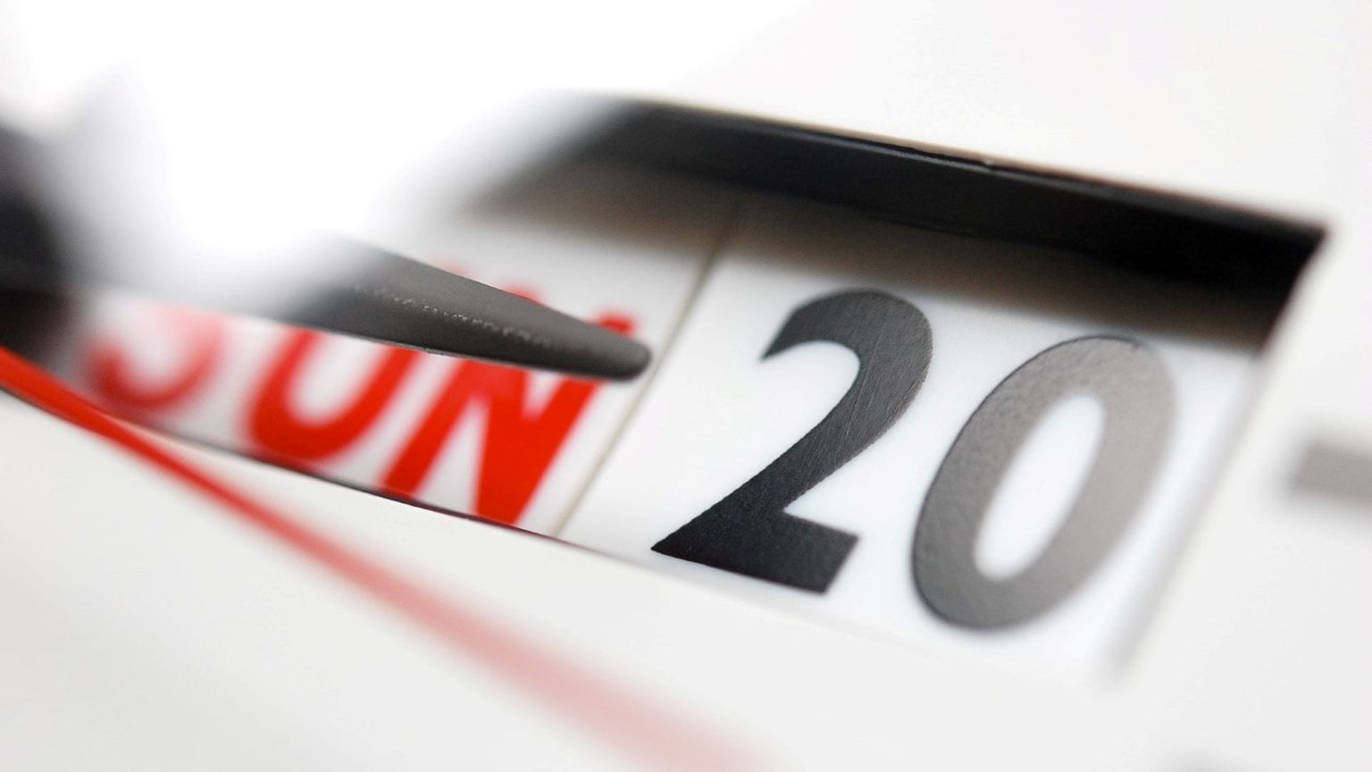 10+ einzigartige Teambuilding Ideen für drinnen & draußen